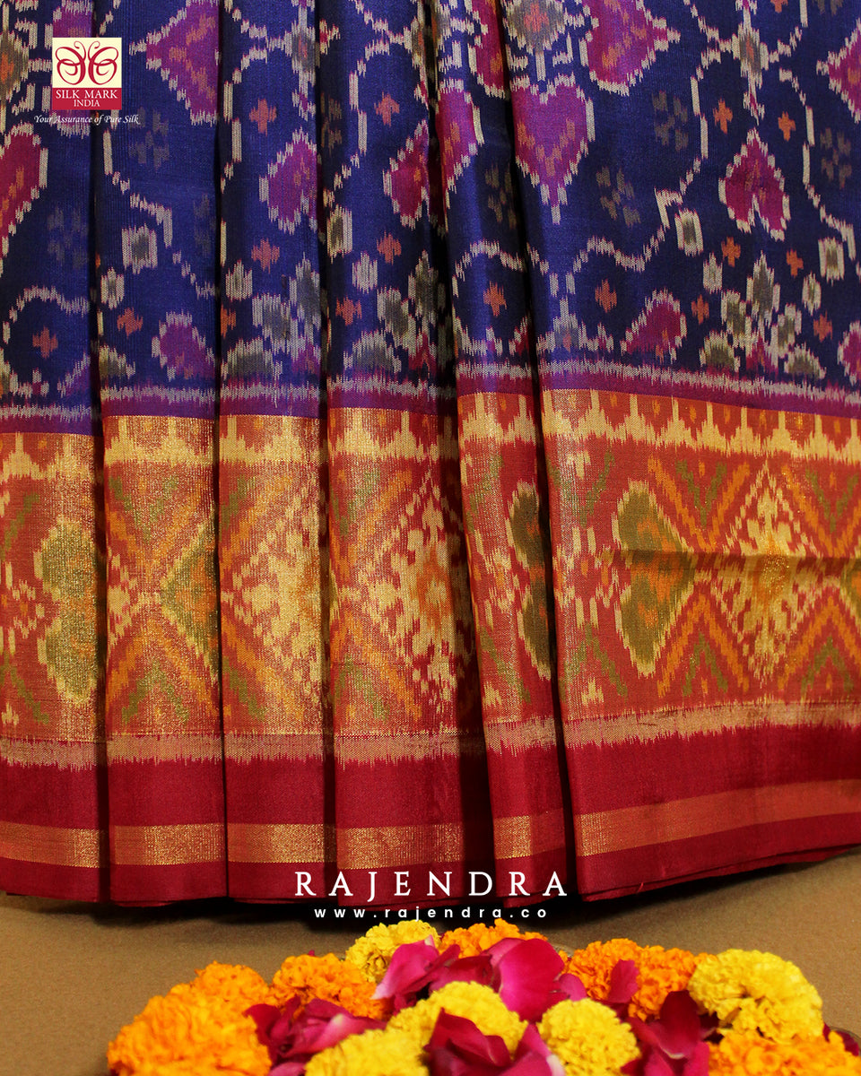 Traditional Chabadi Bhat Red and Blue Single Ikkat Rajkot Patola Saree ...
